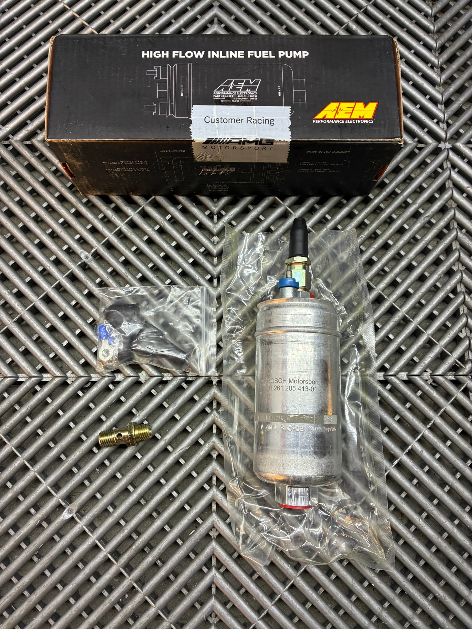 Used. External Bosch motorsport hi flow pump B 261 205 413 – Plan-cars